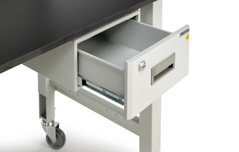 Lab Storage and Shelving | Treston