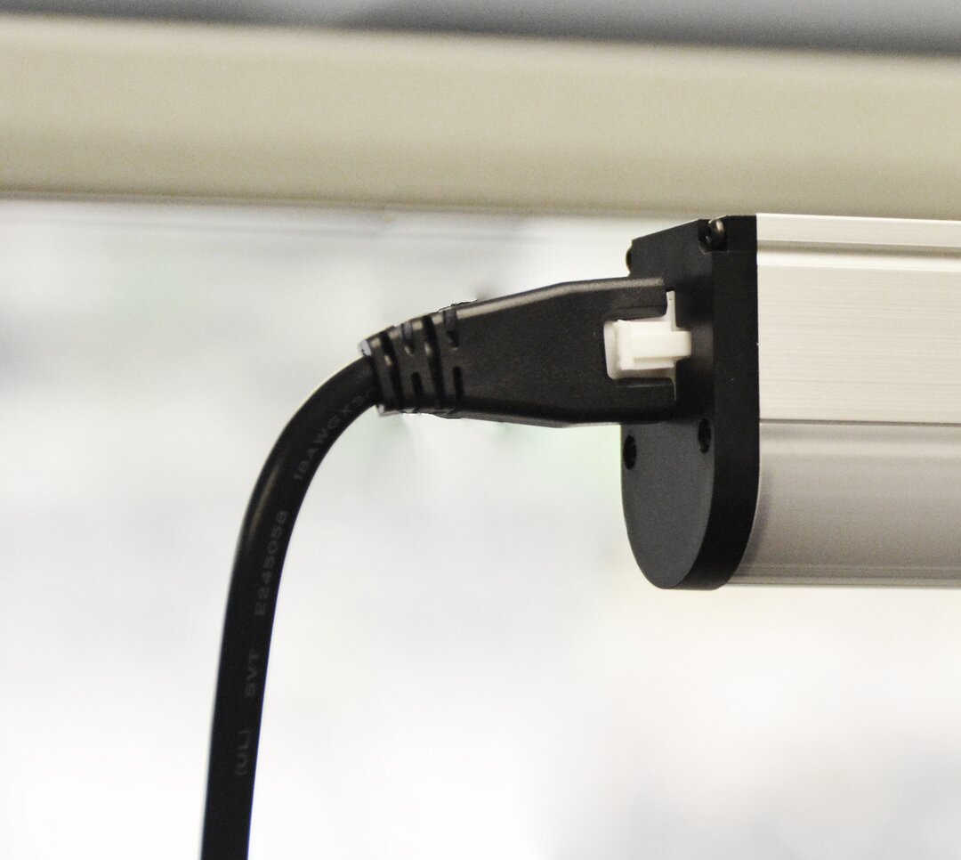 Cascade cable for dual LED lights, 36"L | Treston