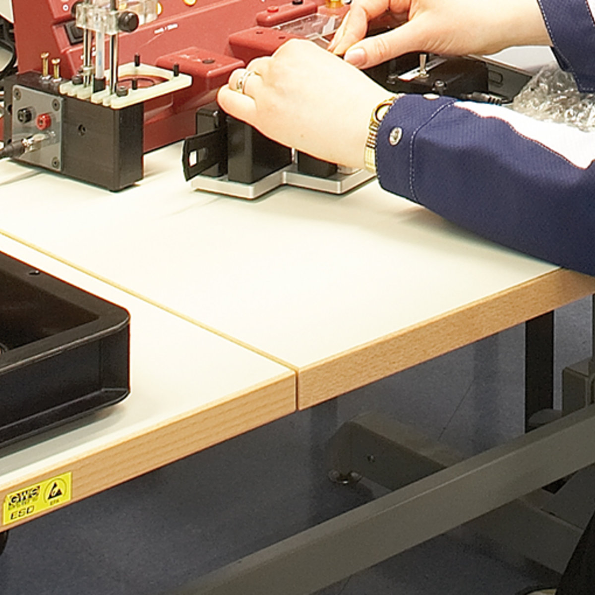 Manual Assembly | Lean Workspaces | Treston