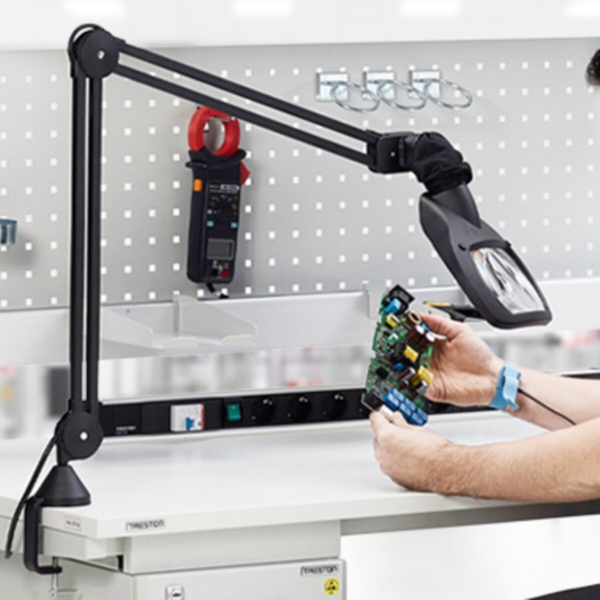 ESD products | Anti-static workstations | Treston